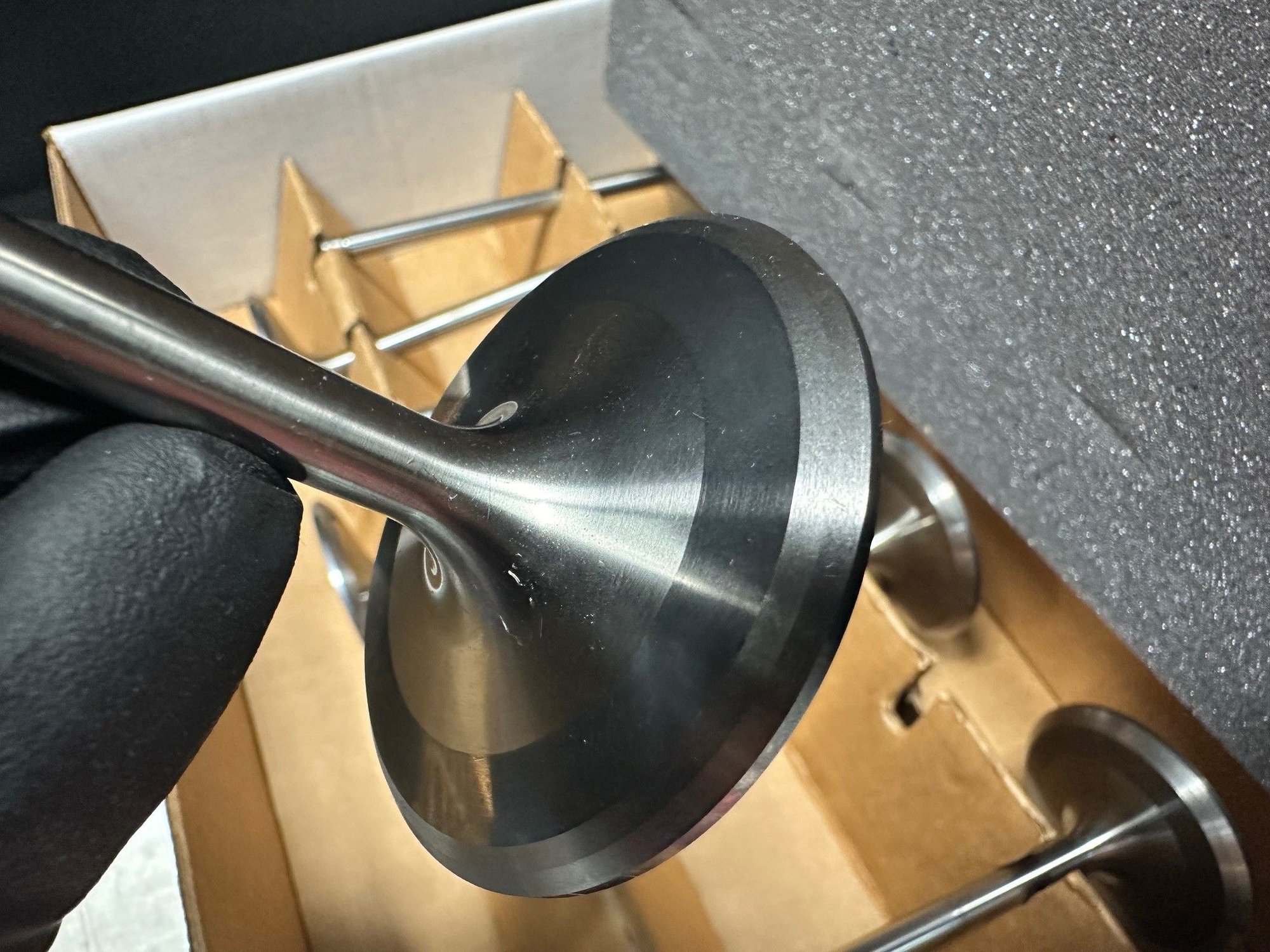 Mast Black Label 285cc LS7 CNC 6 bolt heads, hydraulic roller, Titanium ...