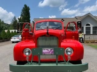1961 Mack B61 Antique Mack Truck Excellent Condition