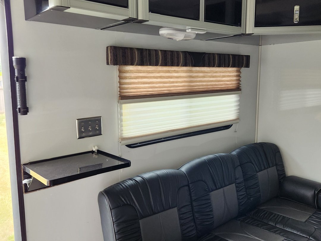 2005 Optima Stacker Race Trailer With living quarters for Sale in ...