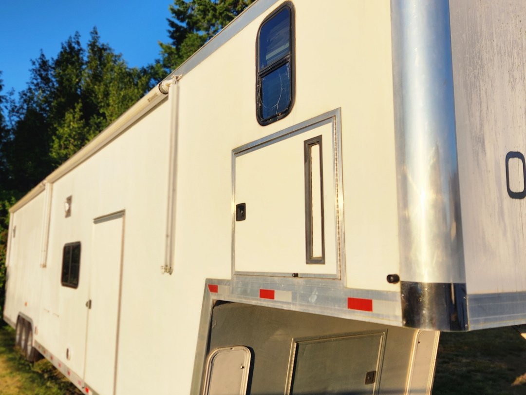 2005 Optima Stacker Race Trailer With living quarters for Sale in ...