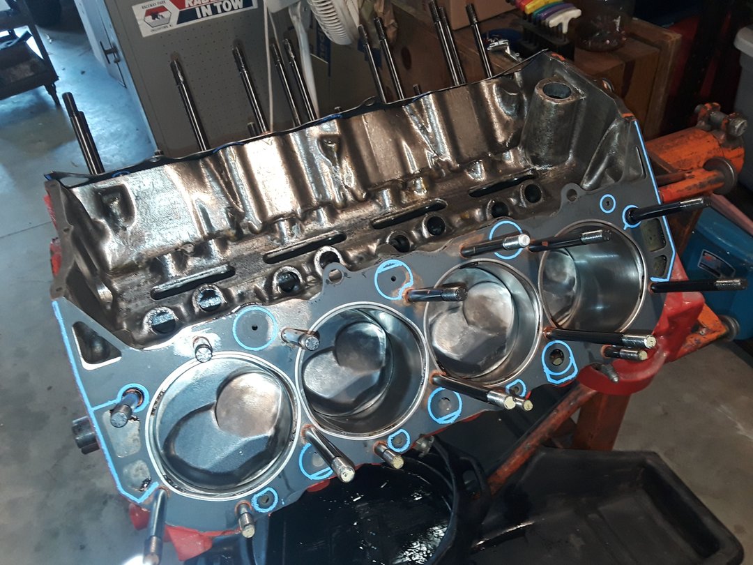 3955270 Casting Block 468 short block NO CAM FRESH USED for Sale in ...