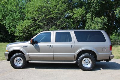 2004 Ford Excursion for Sale in West Bloomfield, MI | RacingJunk