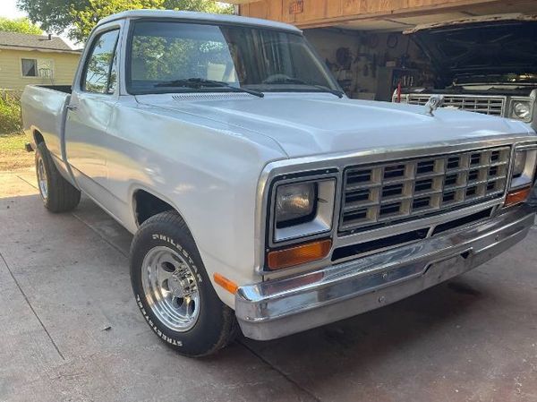 1988 Dodge D150 for Sale in Cadillac, MI | RacingJunk