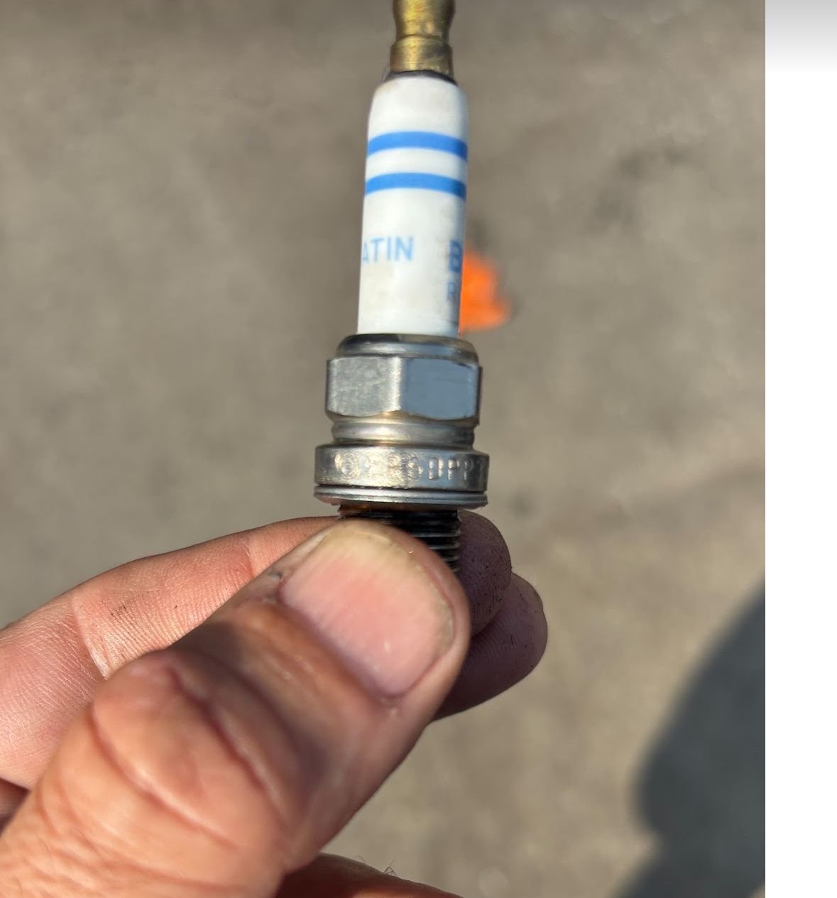 Can these spark plug be original from this pic ? - Rennlist - Porsche ...