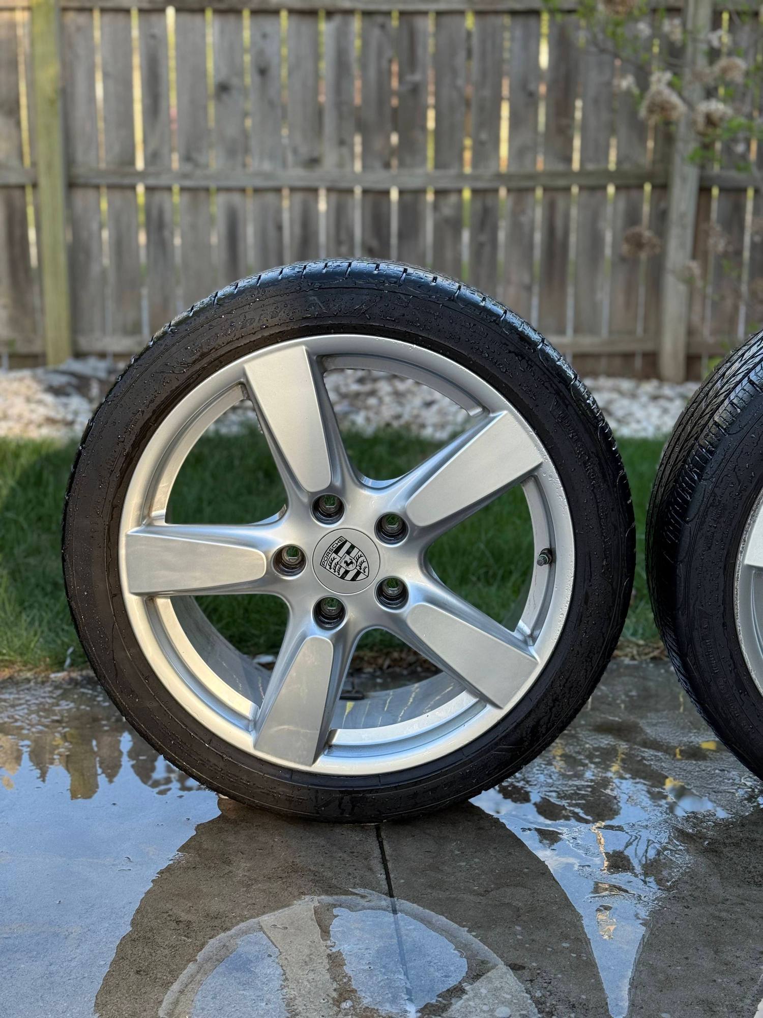 Porsche OEM Factory 19” Cayman S 981 Boxster front wheels - Rennlist ...