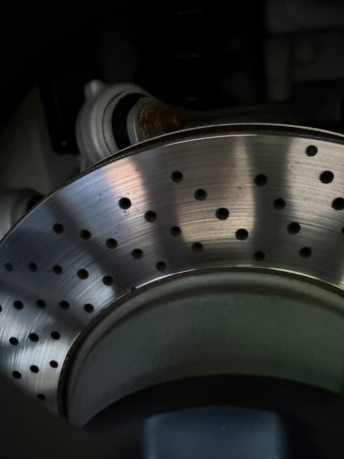 Rusty brake disc on one side? - Rennlist - Porsche Discussion Forums