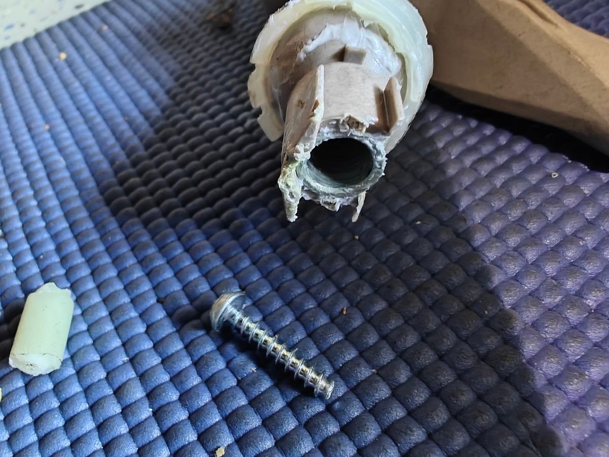 AU: Auto transmission shift module remove - AudiWorld Forums