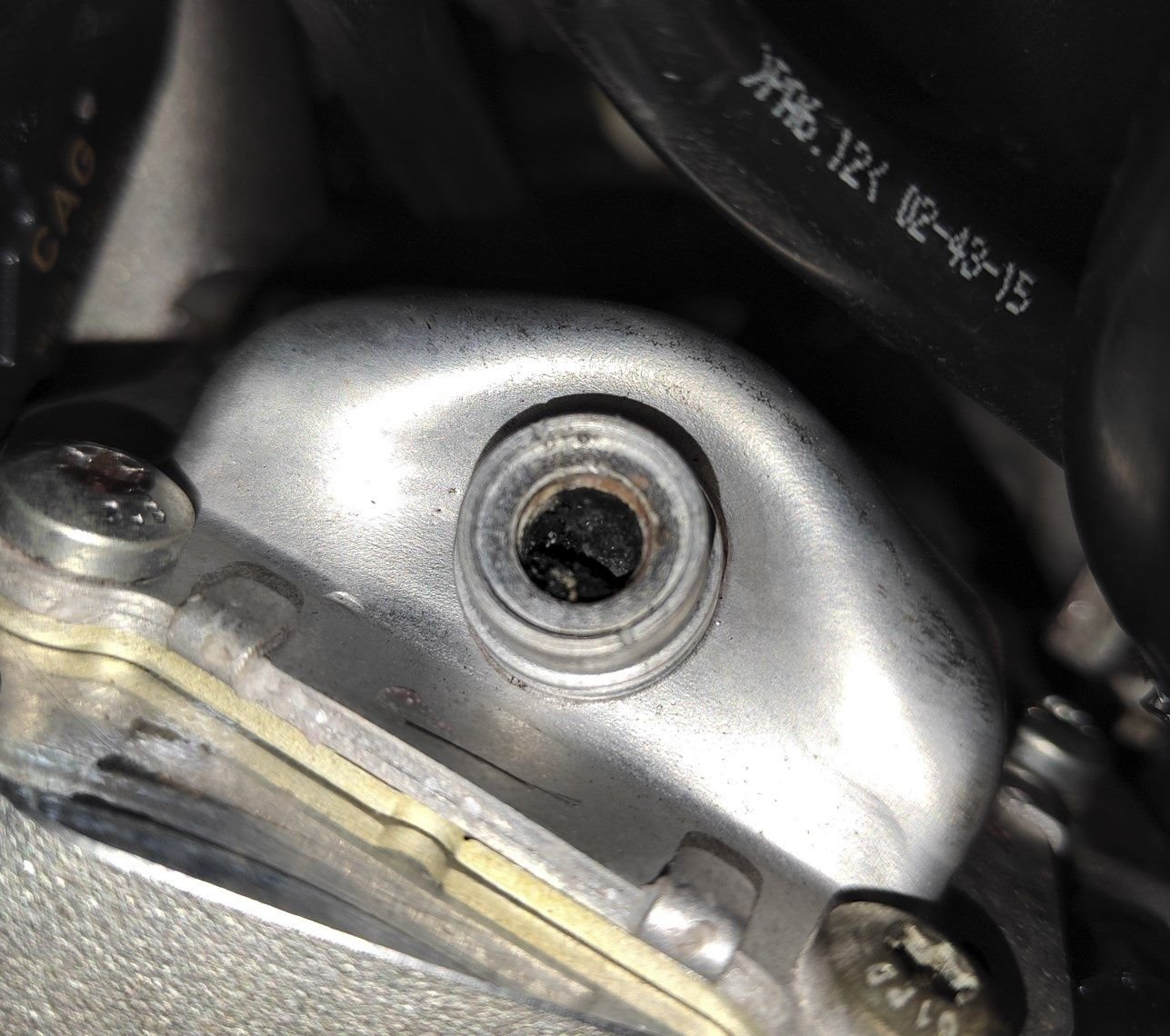 broke the supercharger bleeding screw head. Best way to take it off? - Page 2 - AudiWorld Forums