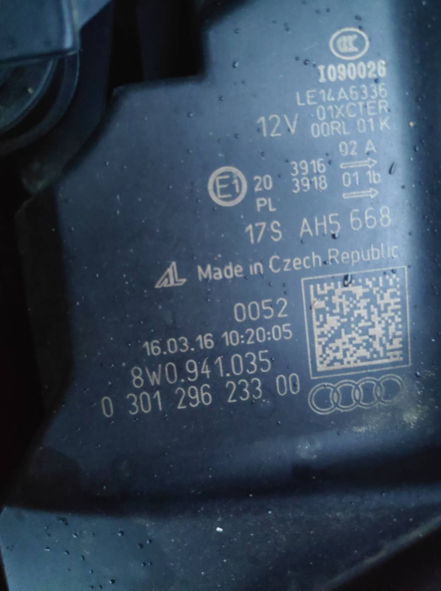 Audi A4 B9 matrix headlights DRL dimmed one side. - AudiWorld Forums