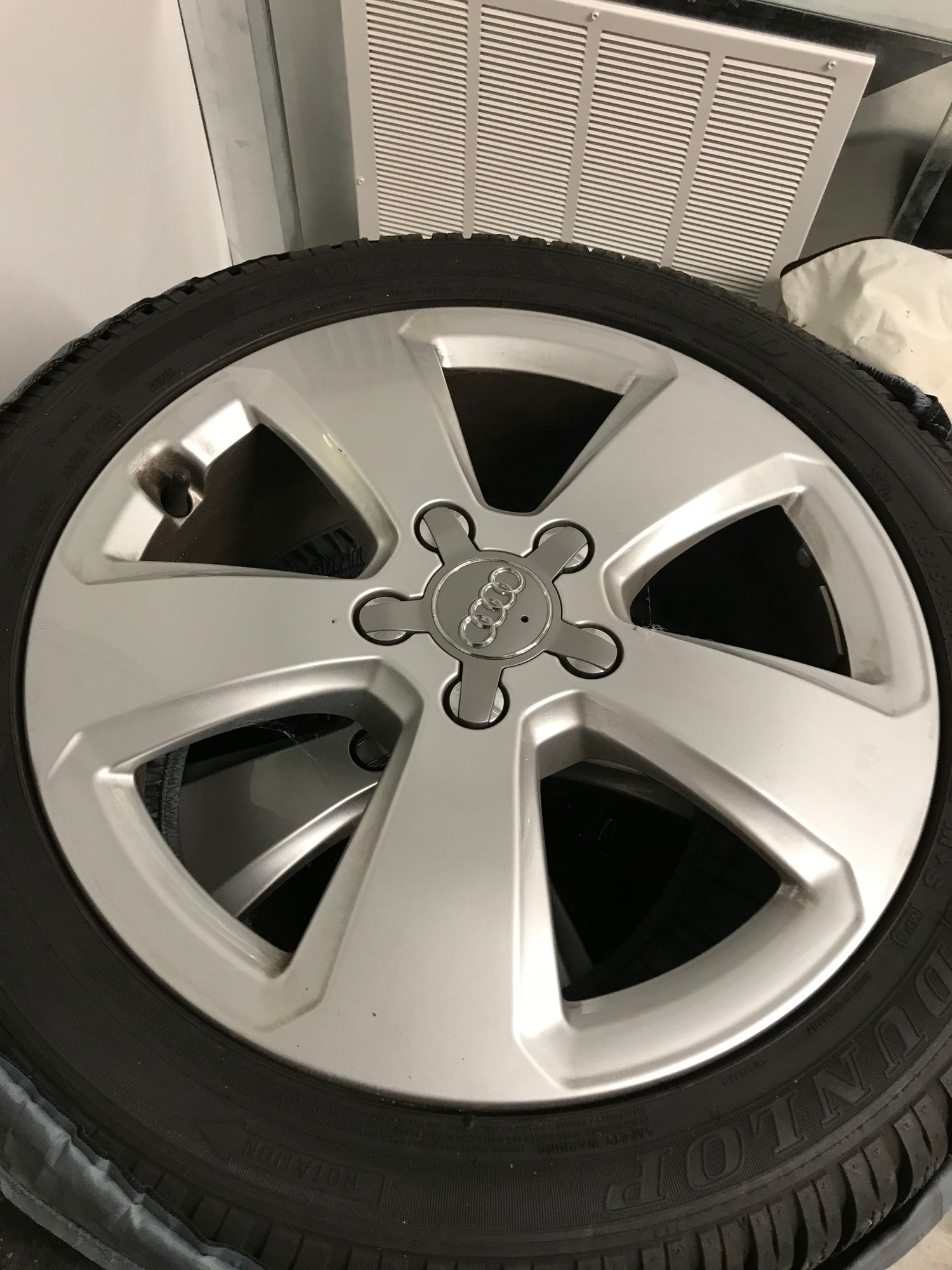 A3/S3/A3 etron OEM Winter wheel set (MQB, 8V) - AudiWorld Forums