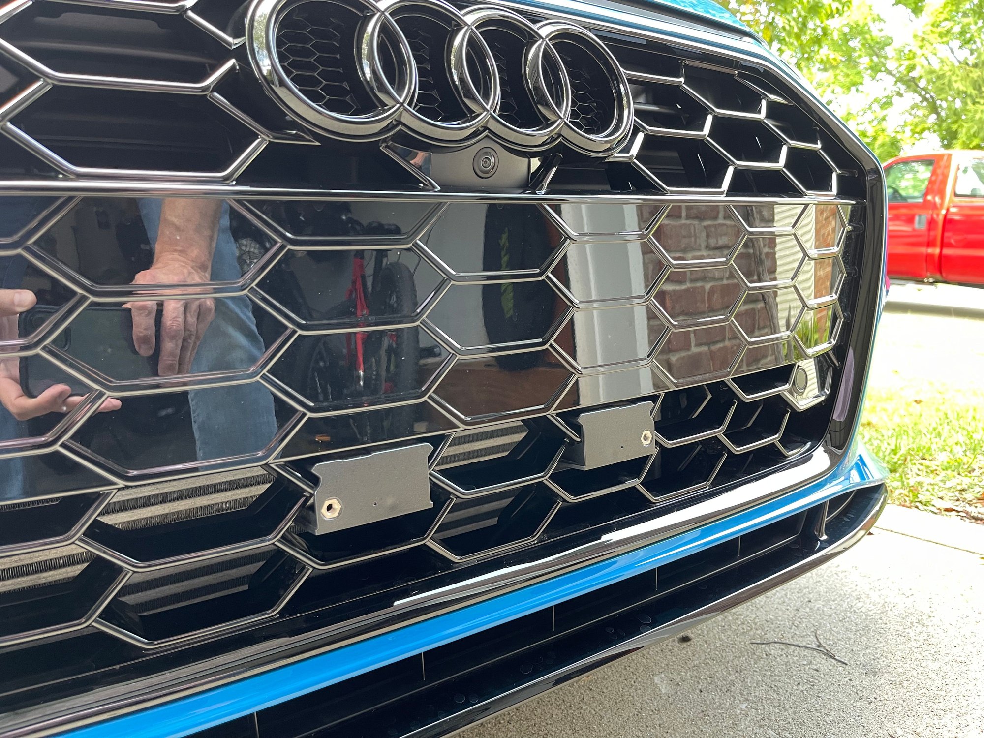 New owner/front plate Q - AudiWorld Forums