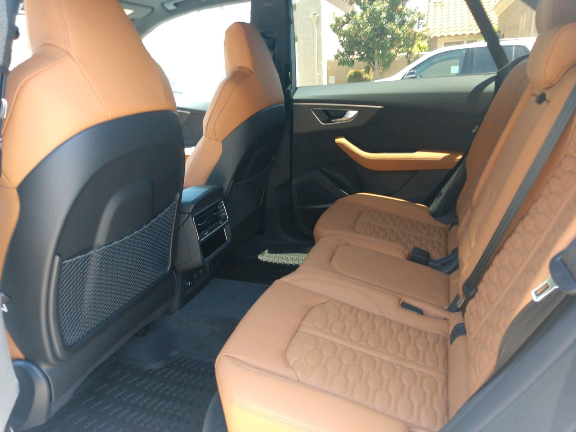 New 2021 RSQ8 with only 1000 break in miles - AudiWorld Forums