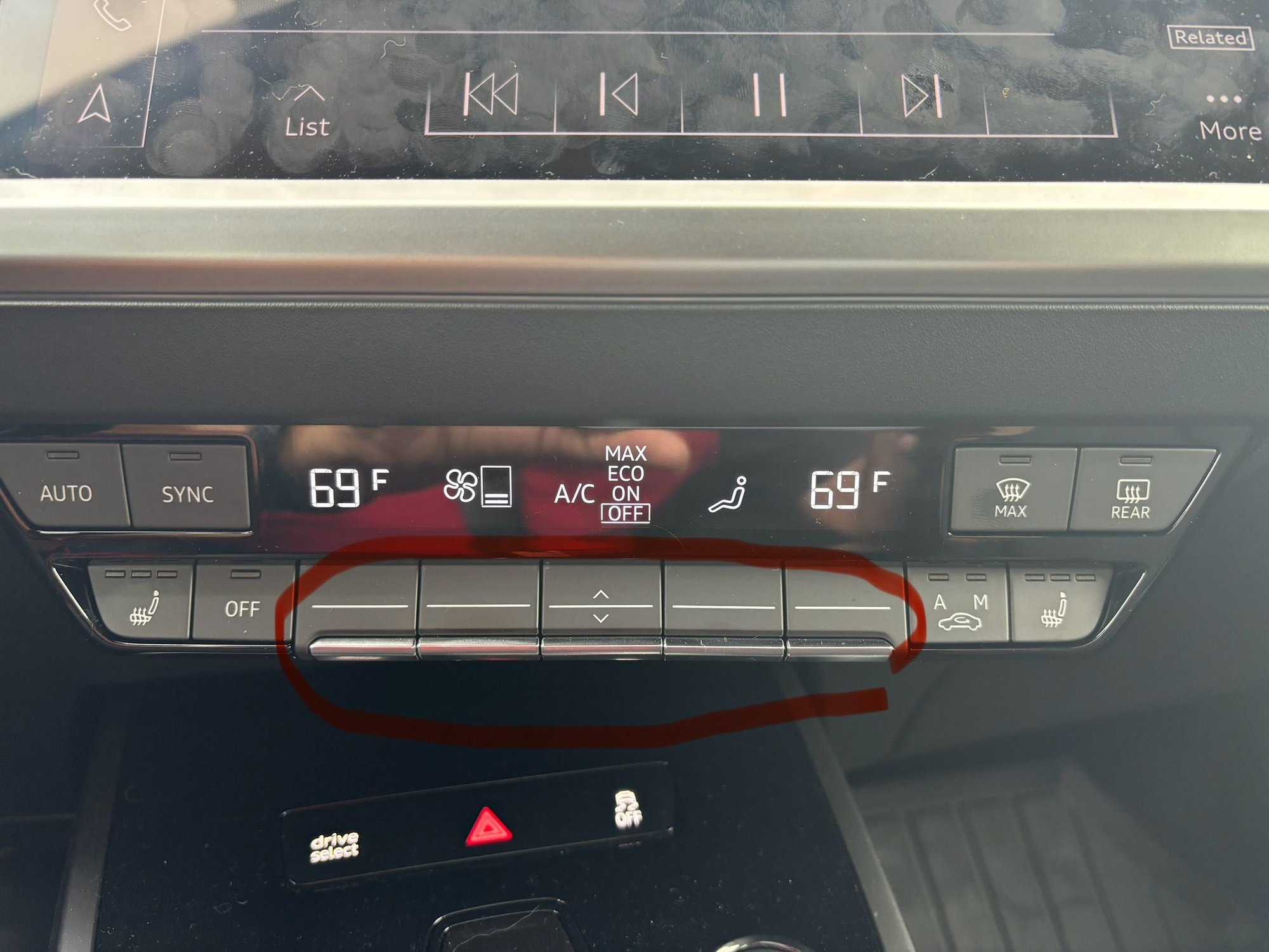 Climate control buttons not backlit - AudiWorld Forums