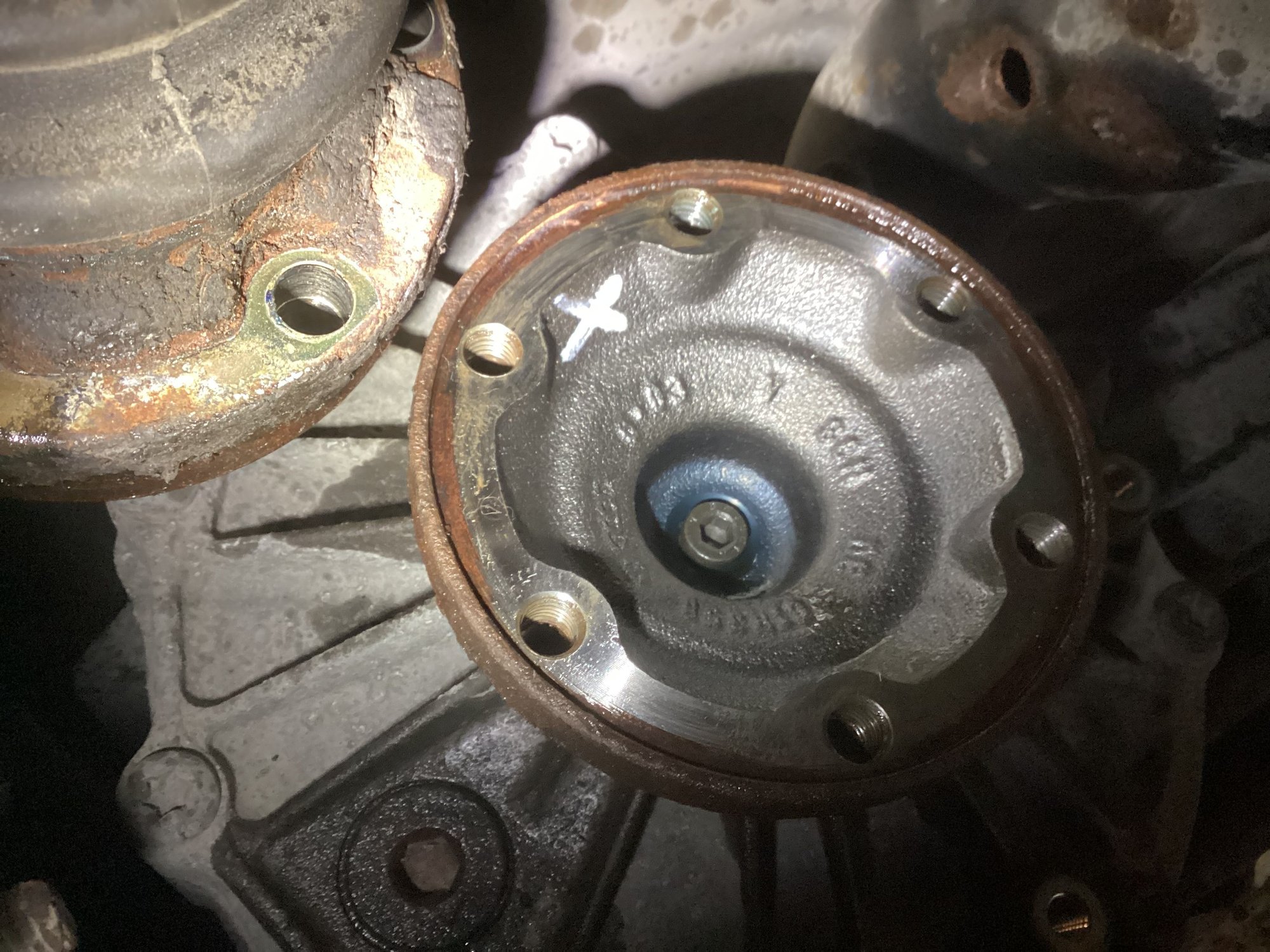 Replace rear differential output shaft seal 2004 Allroad - AudiWorld Forums