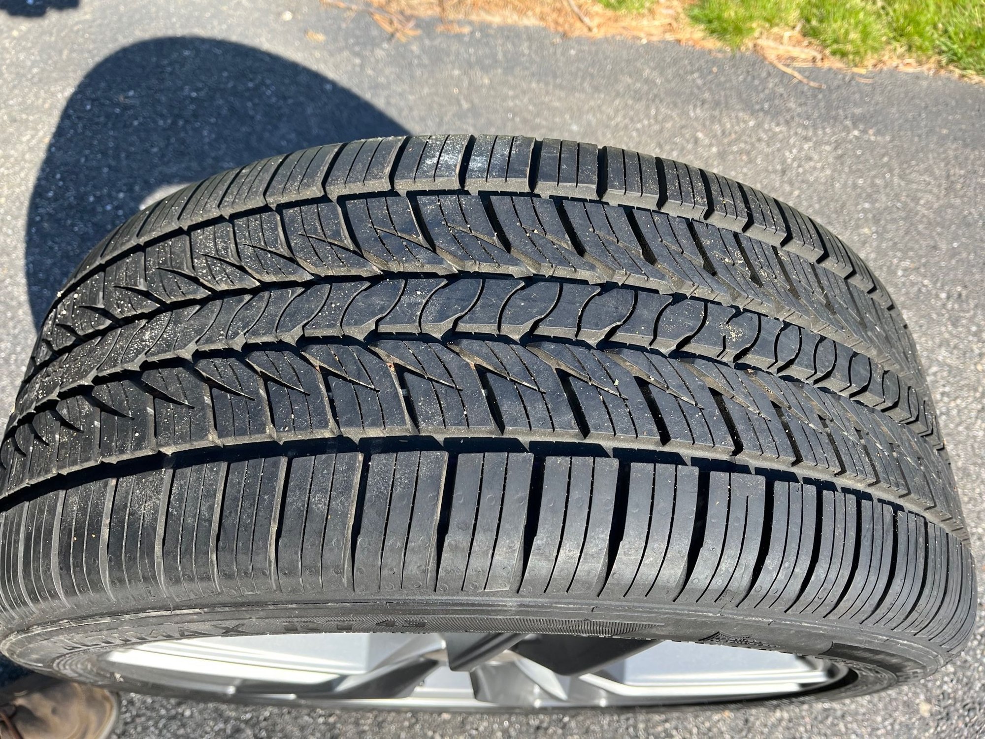 18x8 Bremmer Kraft BR16 MT Titan wheel with General Altimax RT43 245 ...