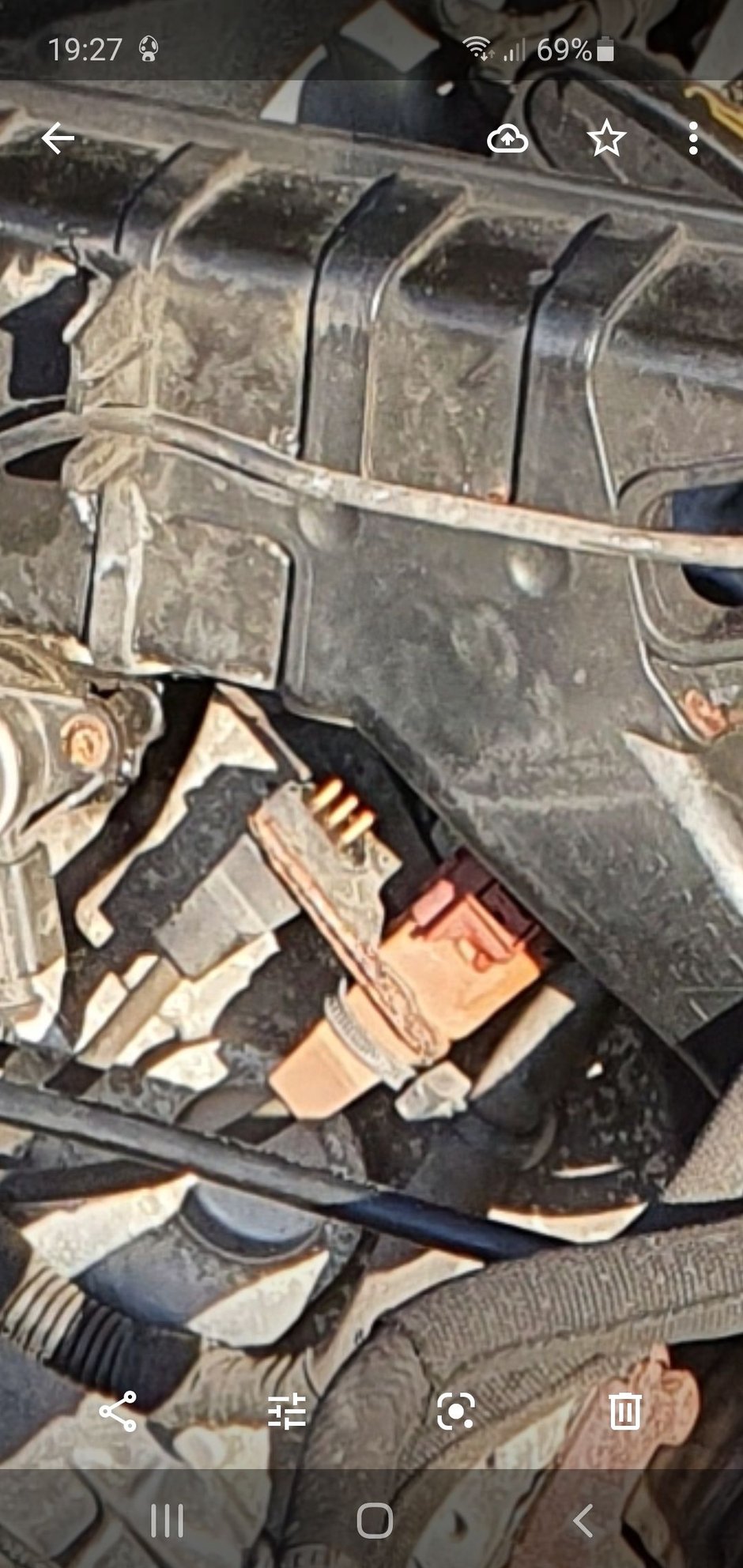 Knock sensor - AudiWorld Forums