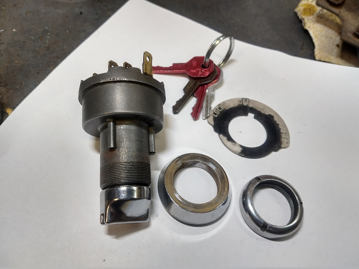 FS (For Sale) Ignition switch & Keys complete very nice otiginal ...