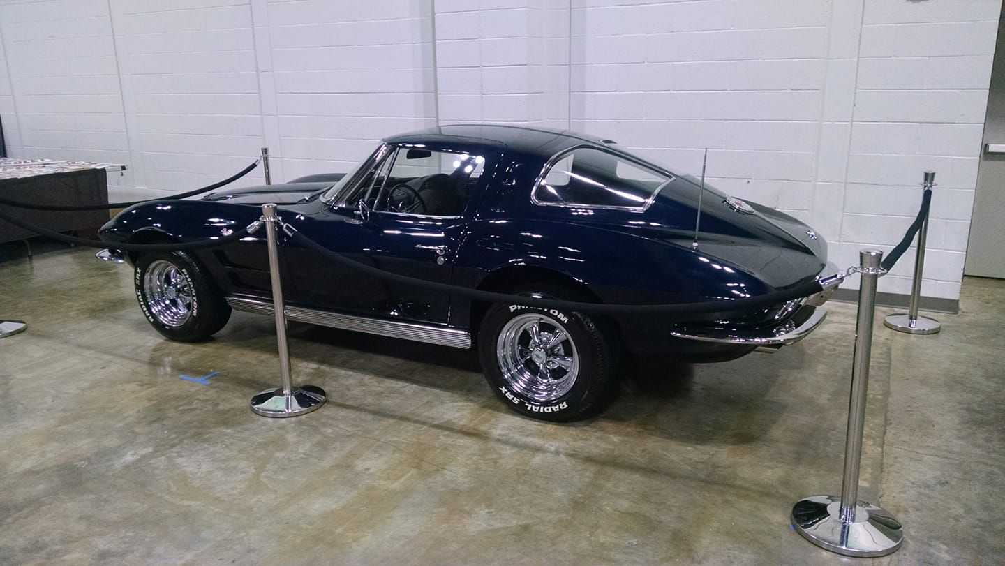 Split Window C8 - CorvetteForum - Chevrolet Corvette Forum Discussion