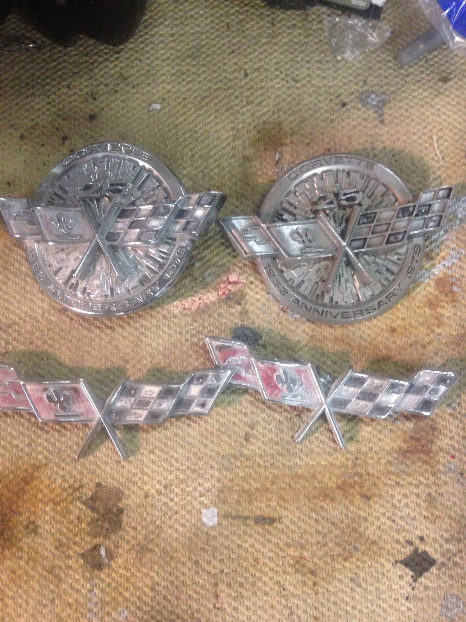 restoring the emblems on my 77 corvette. - CorvetteForum - Chevrolet ...