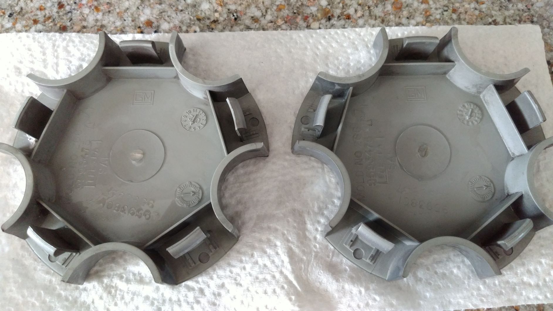FS (For Sale) C5 Corvette Z06 Speedline wheel center caps (2 ...