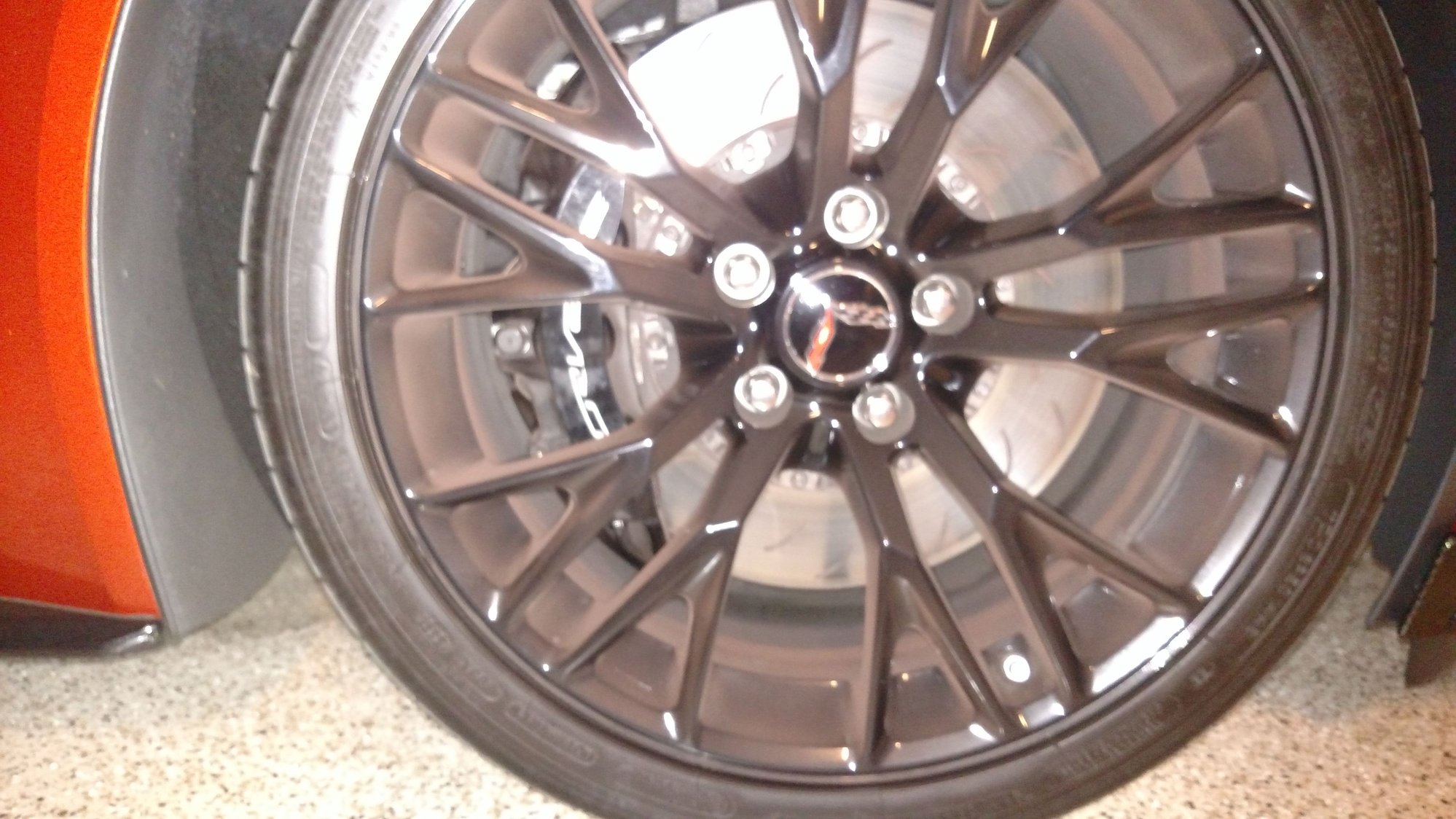 2016 Z06 cracked wheel - CorvetteForum - Chevrolet Corvette Forum ...