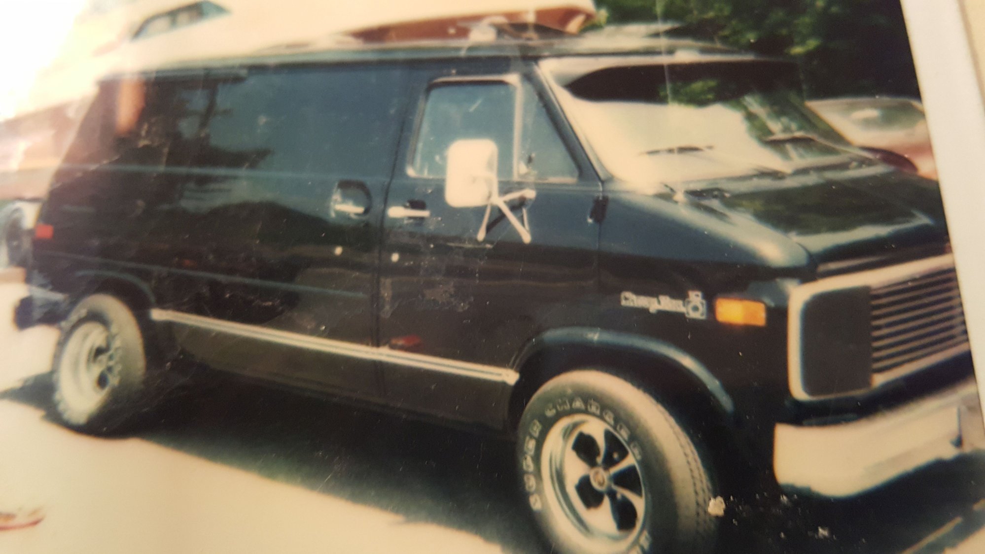Classic Chevy Van Fitted With C7 Parts to Make It a True Hot Rod ...