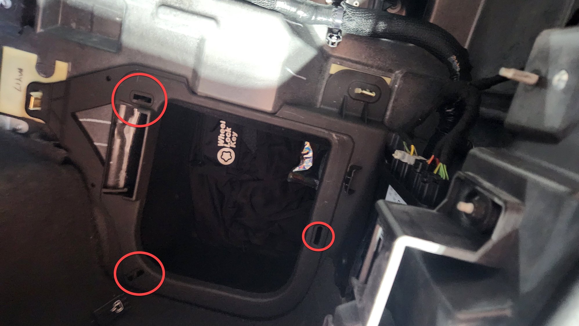 Rear Hatch Area Disassembly - CorvetteForum - Chevrolet Corvette Forum ...