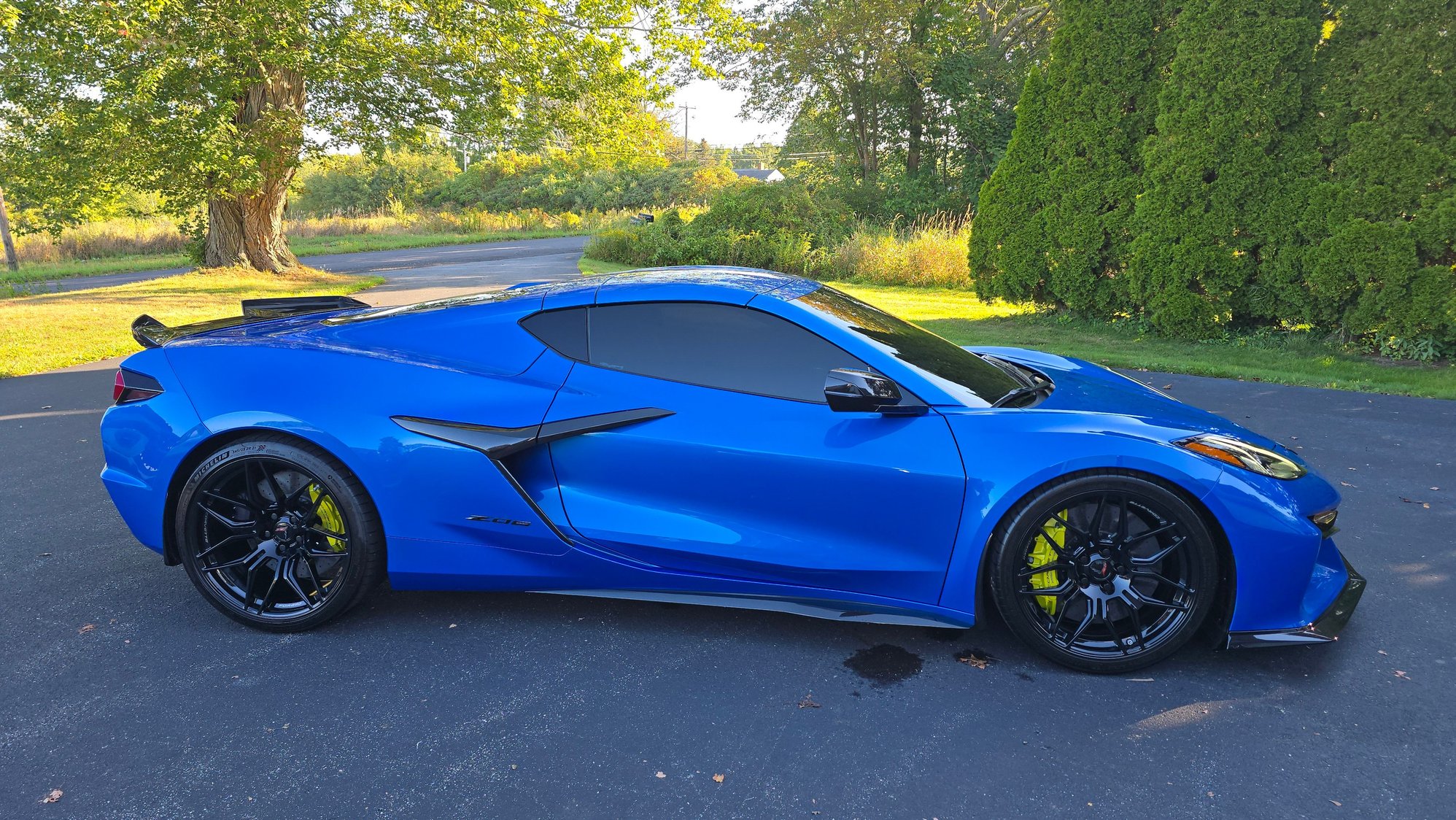 2024 Z06 Riptide Blue 3LZ - Carbon Brakes - Comp Seats - 1.6K Miles ...