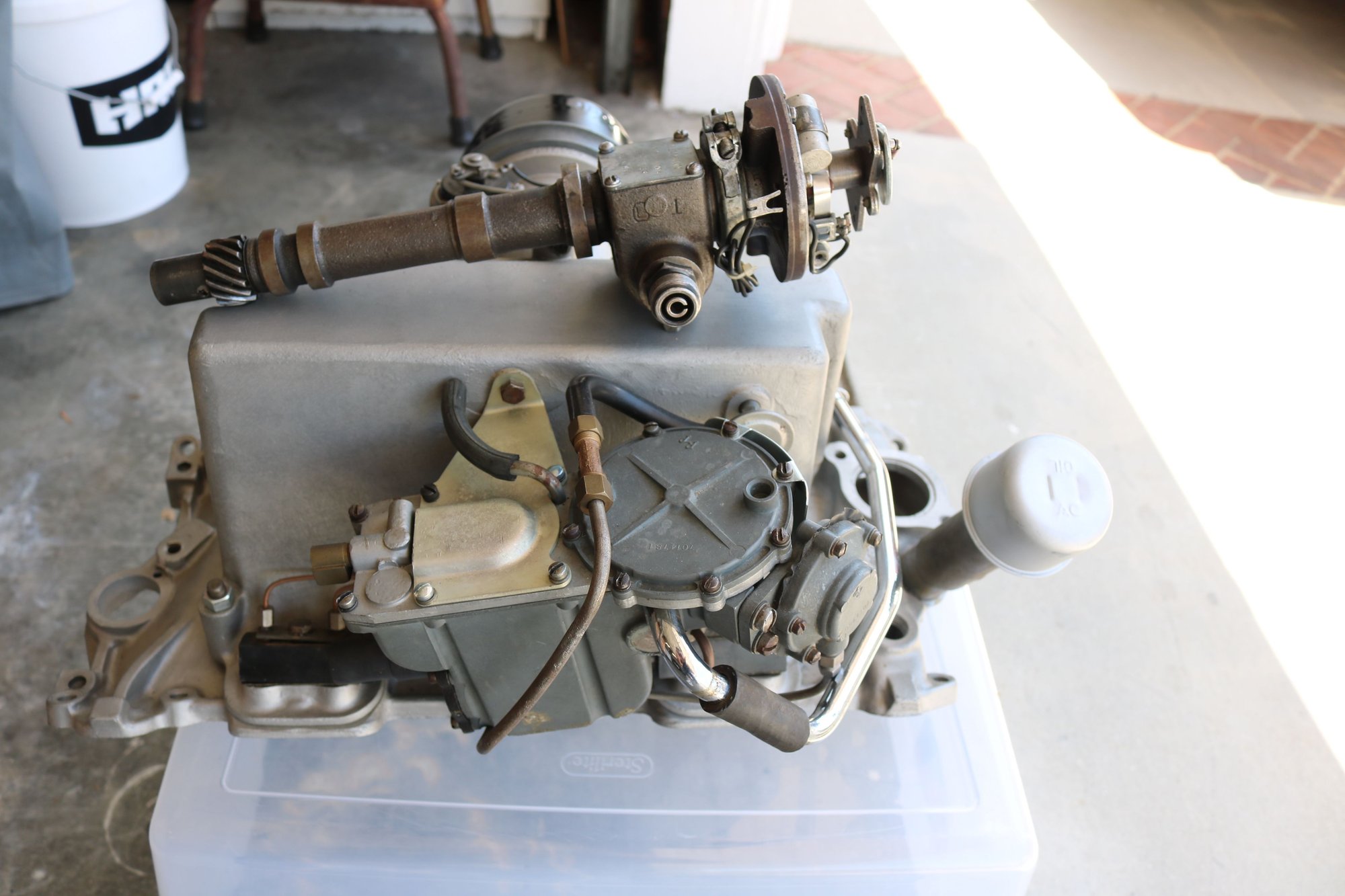 FS (For Sale) 61 Fuel Injection Unit 7017320 - CorvetteForum ...