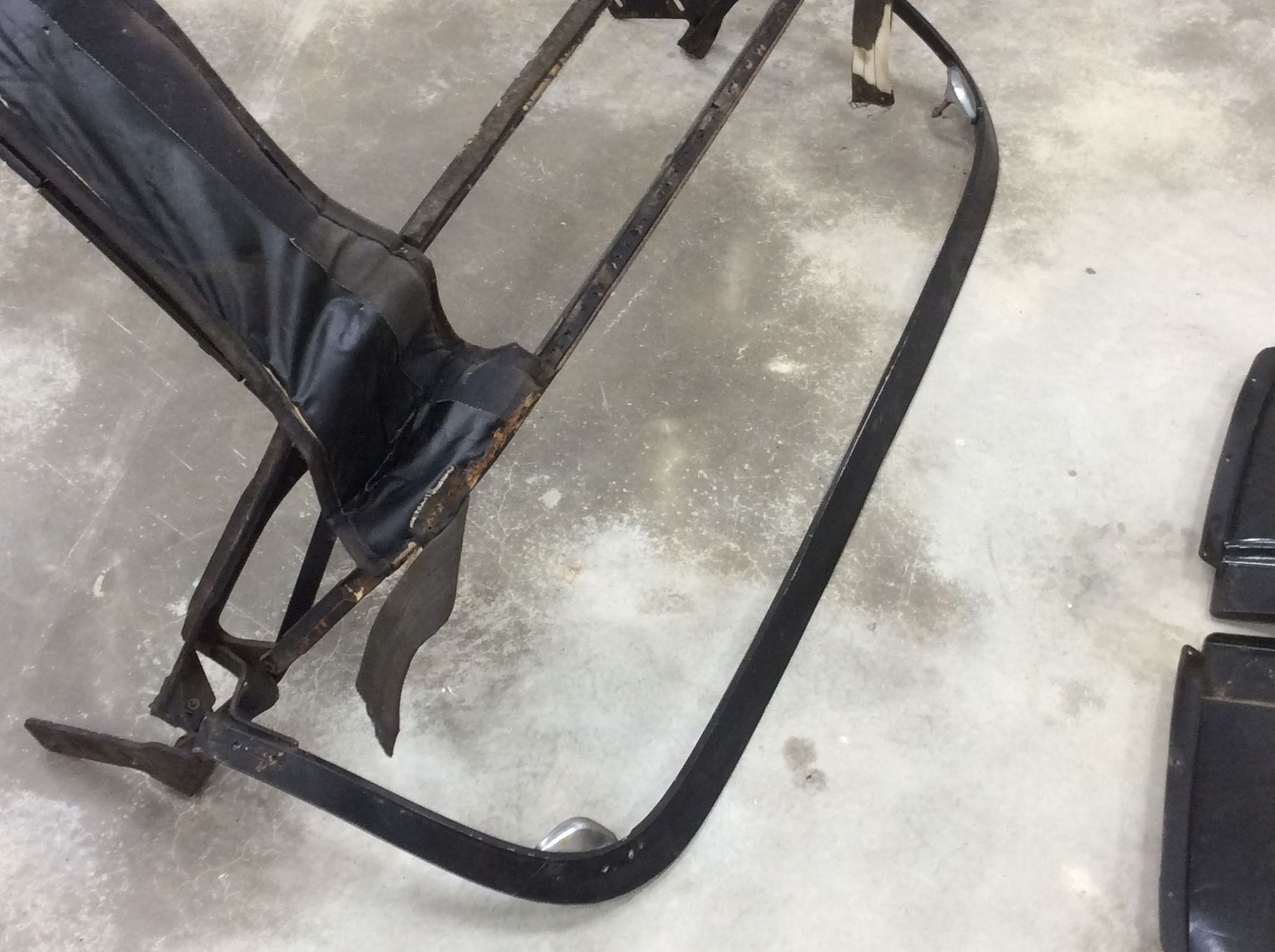 FS (For Sale) C3 Convertible top frame complete excellent cond ...