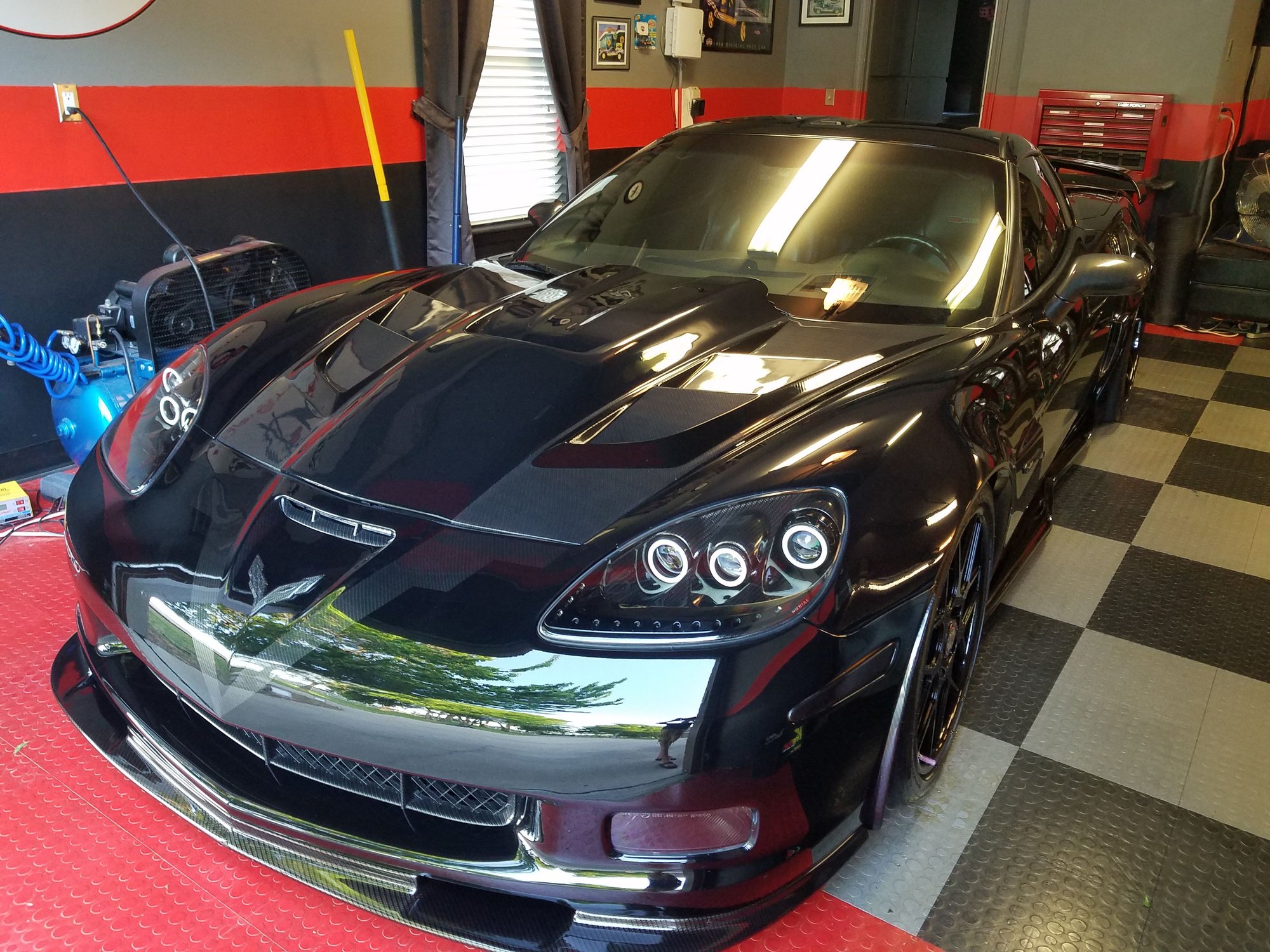 FS (For Sale) Custom 2006 corvette z06 w/ only 24k miles 1 of a kind ...