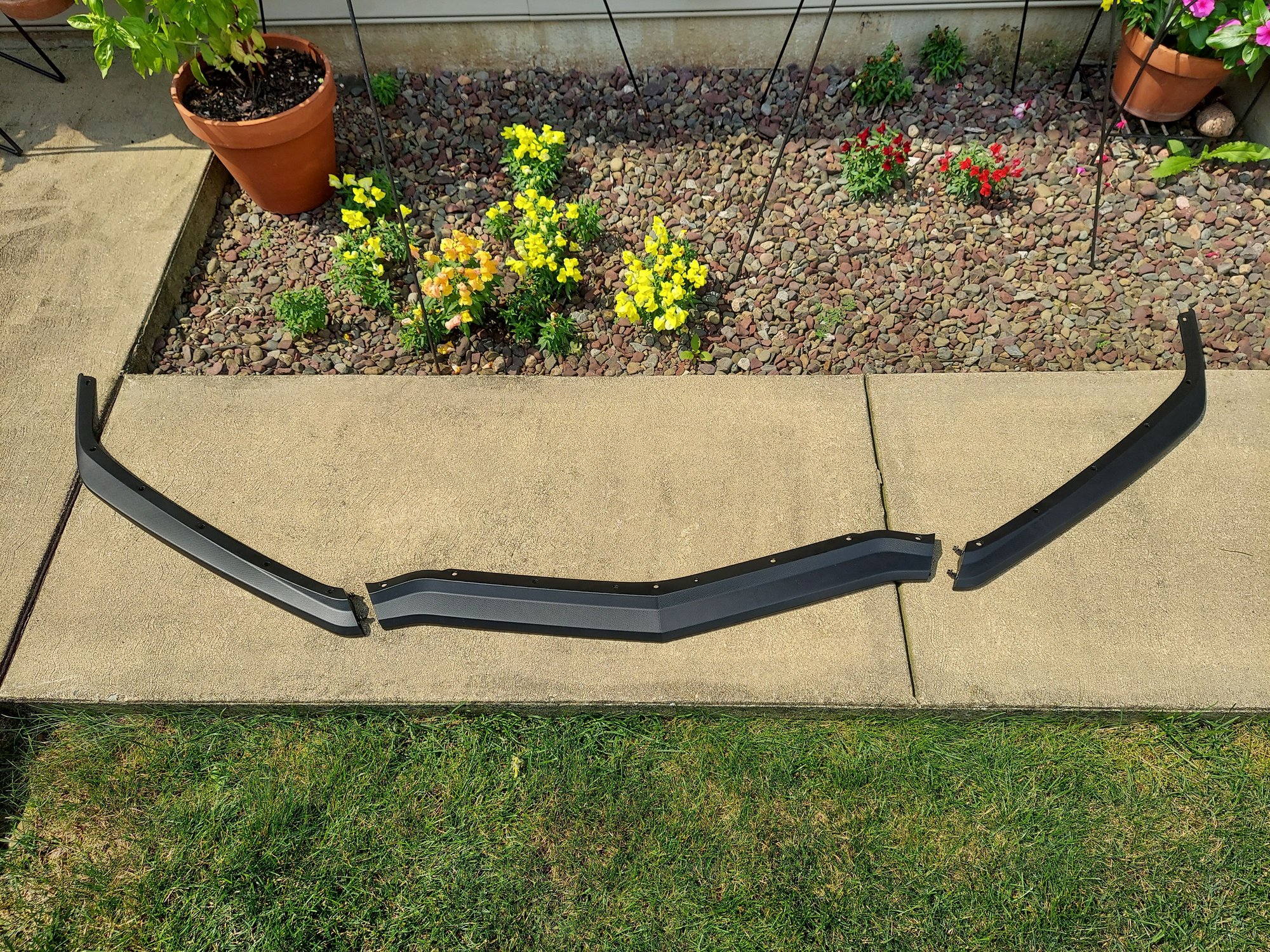FS (For Sale) Z51 GM Front Splitter - CorvetteForum - Chevrolet ...