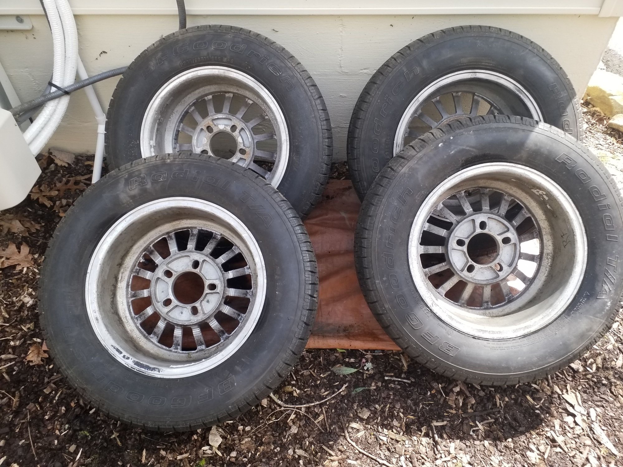 FS (For Sale) SOLD!! Vintage Turbine Wheels - CorvetteForum - Chevrolet ...