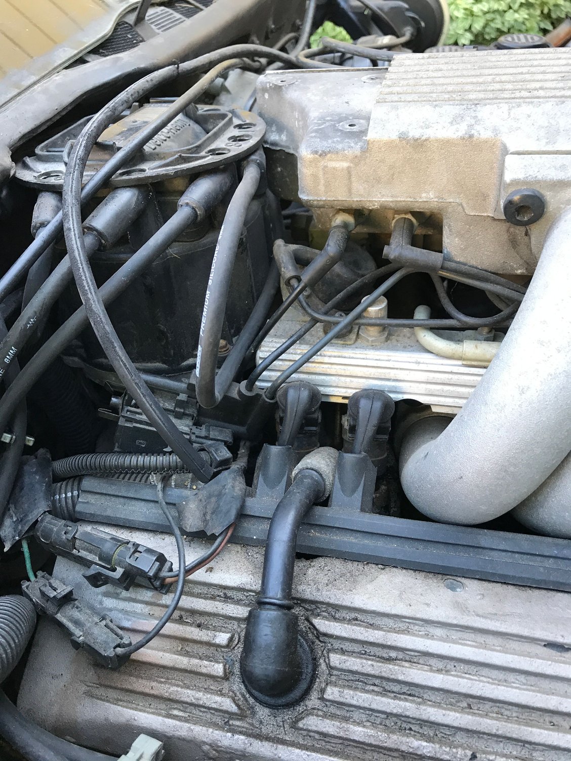 Vacuum line issue ‘85 - CorvetteForum - Chevrolet Corvette Forum Discussion