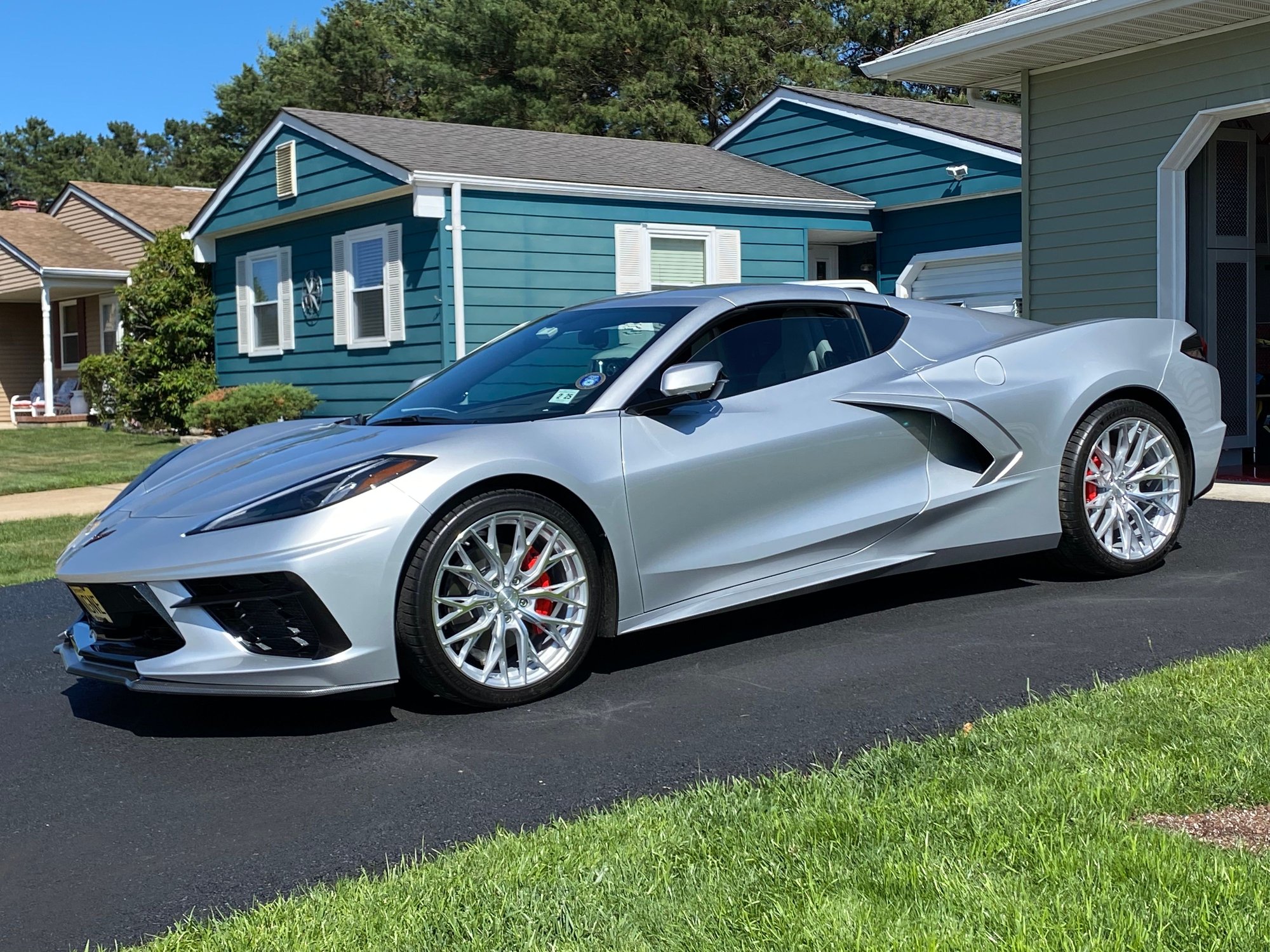 2020 C8 in Blade Silver with cool grey interior 1200 miles 99k2LT non ...