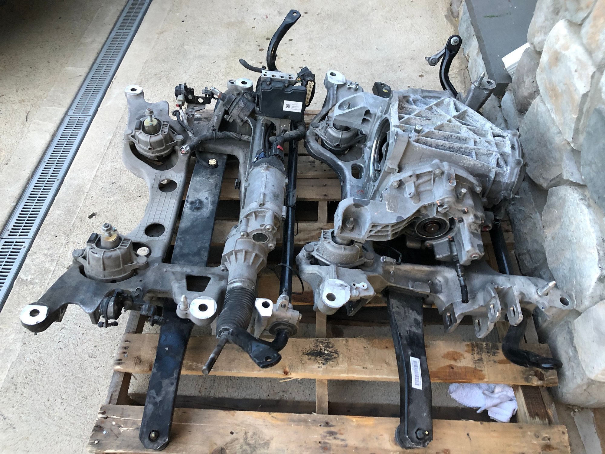 FS (For Sale) 2015 z06 rear end and trans front cradle - CorvetteForum ...