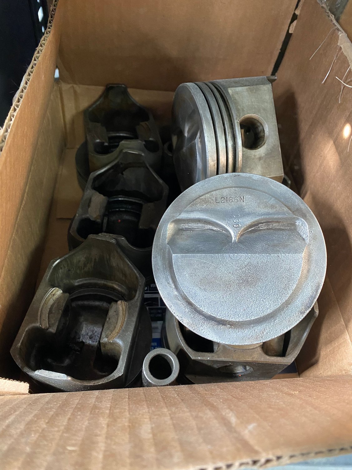 FS (For Sale) 327 pistons - .030 L2166N. Used 8 each with pins ...