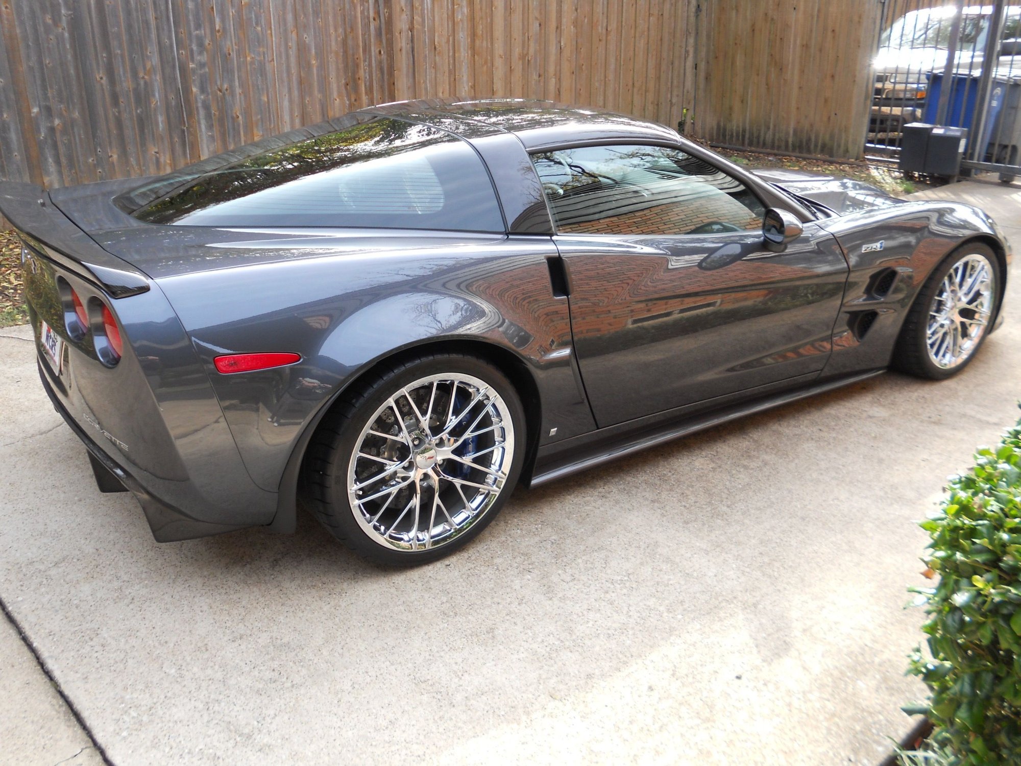 FS (For Sale) 2009 ZR1, 4998 miles, Cyber Grey, all docs, as new ...
