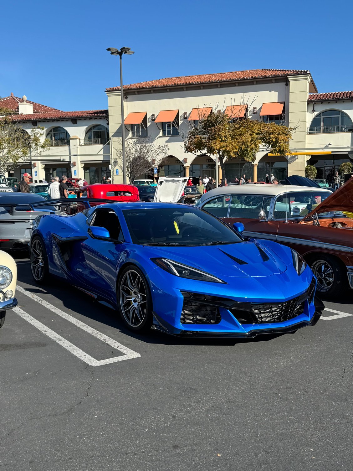 FS 2024 C8 Z06 Riptide Blue Convertible Custom Spec - CorvetteForum ...