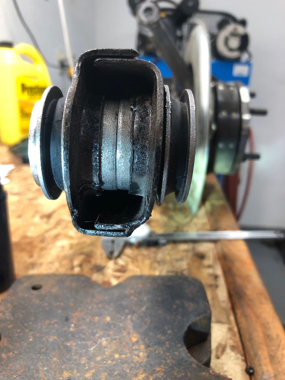 Trailing Arm Bushing Installation - CorvetteForum - Chevrolet Corvette ...