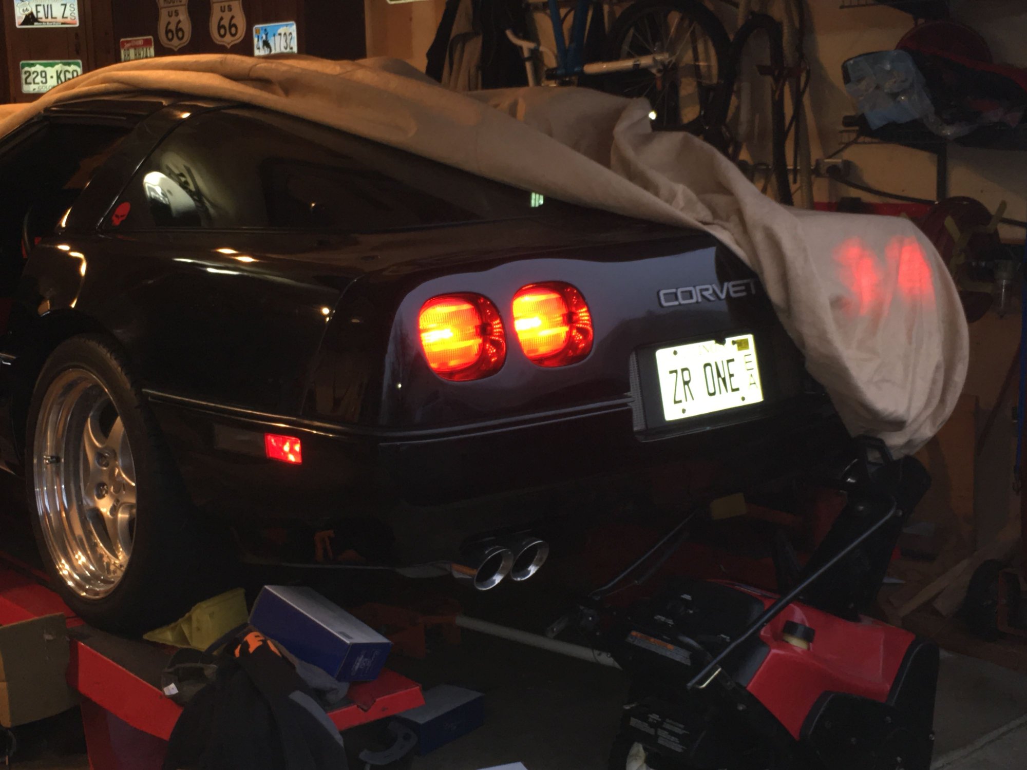C4 Tail light conversing to LEDs RED or WHITE LED? - CorvetteForum ...