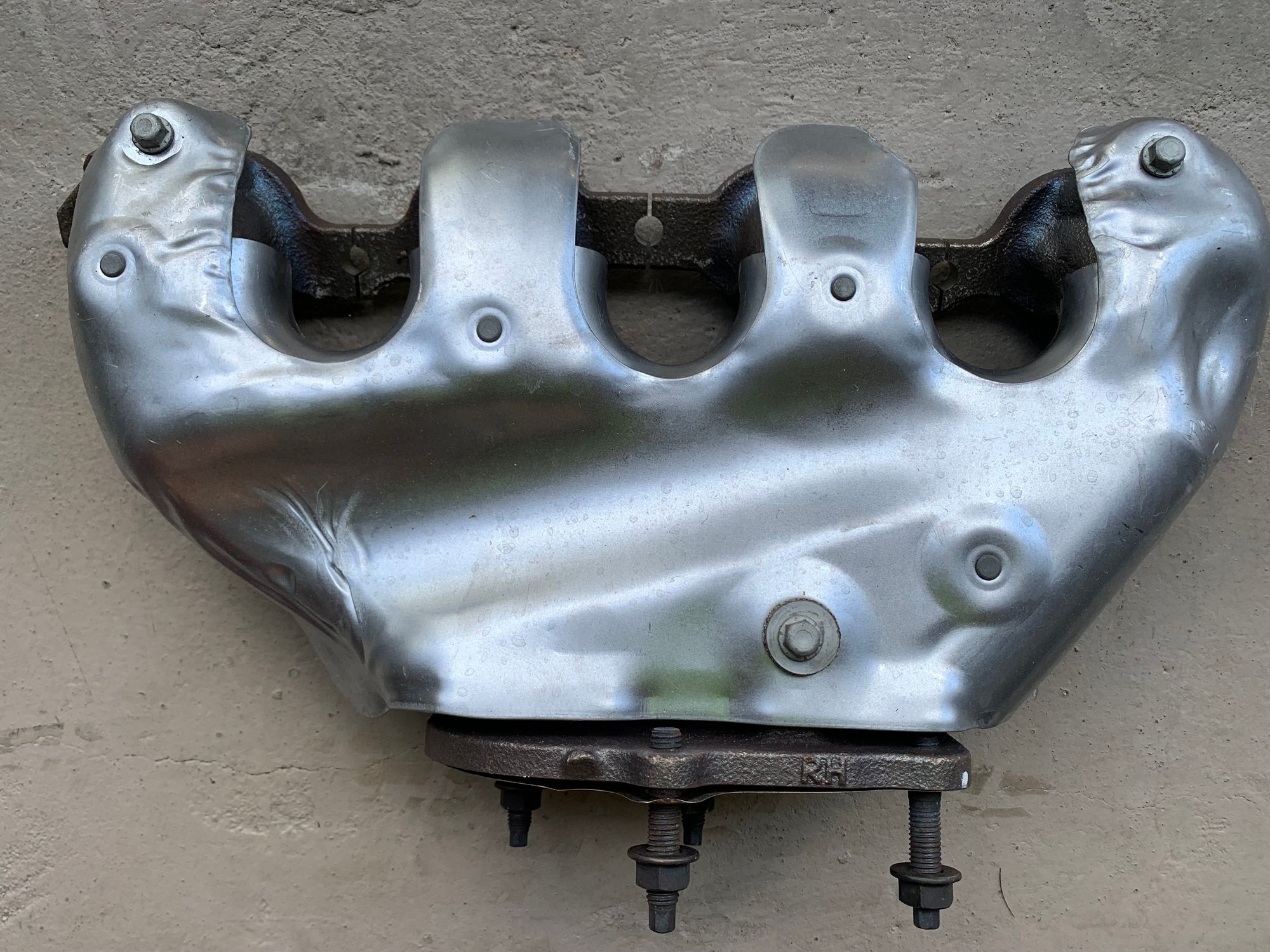 FS (For Sale) For Sale C7 Z06 Stock Exhaust Manifolds - CorvetteForum ...