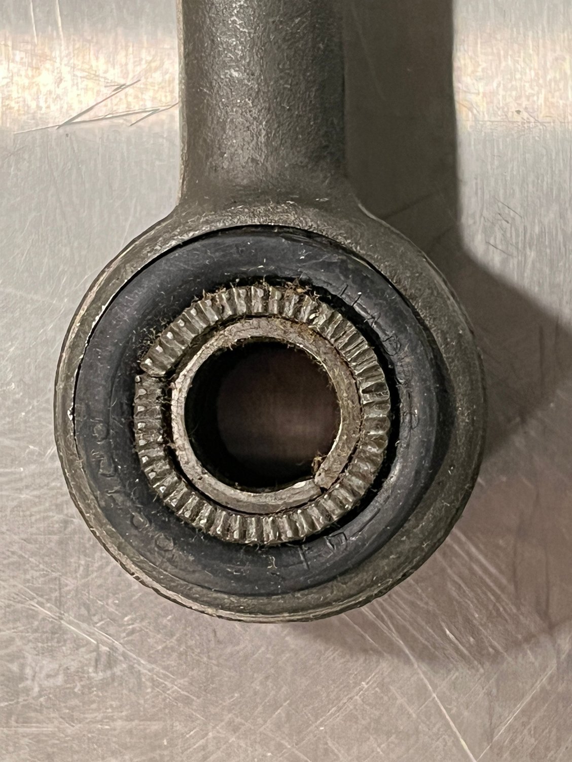 Strut Rod bolt hits tub - CorvetteForum - Chevrolet Corvette Forum ...