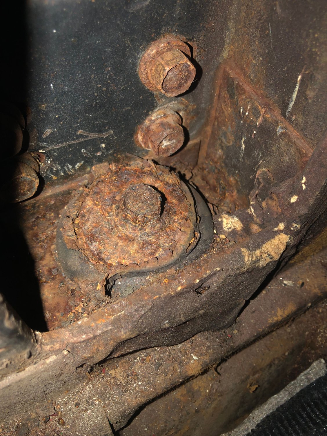 Classic Birdcage Rust - CorvetteForum - Chevrolet Corvette Forum Discussion