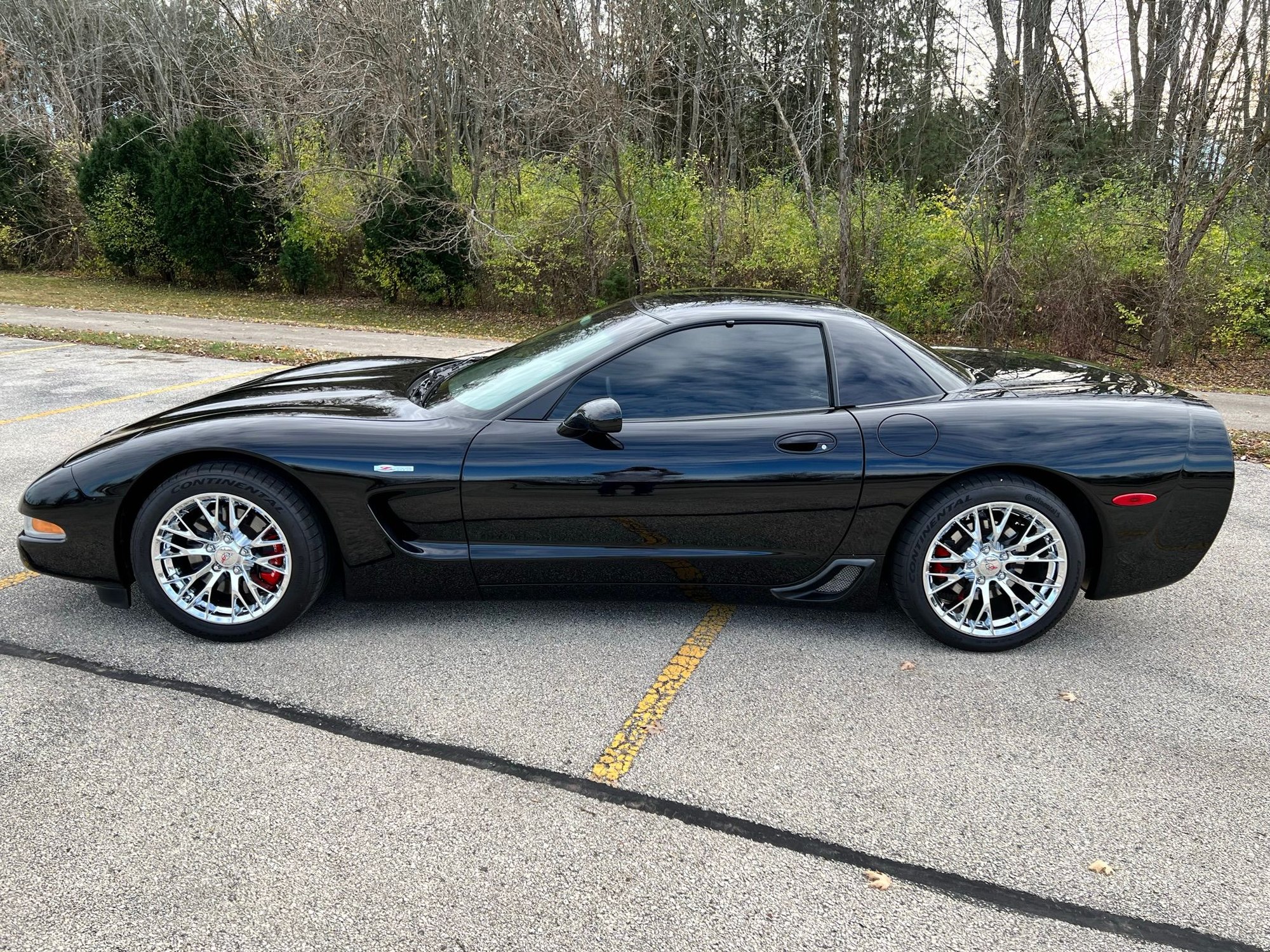 WTB (Want To Buy) Looking for 02-04 zo6 located around the midwest ...