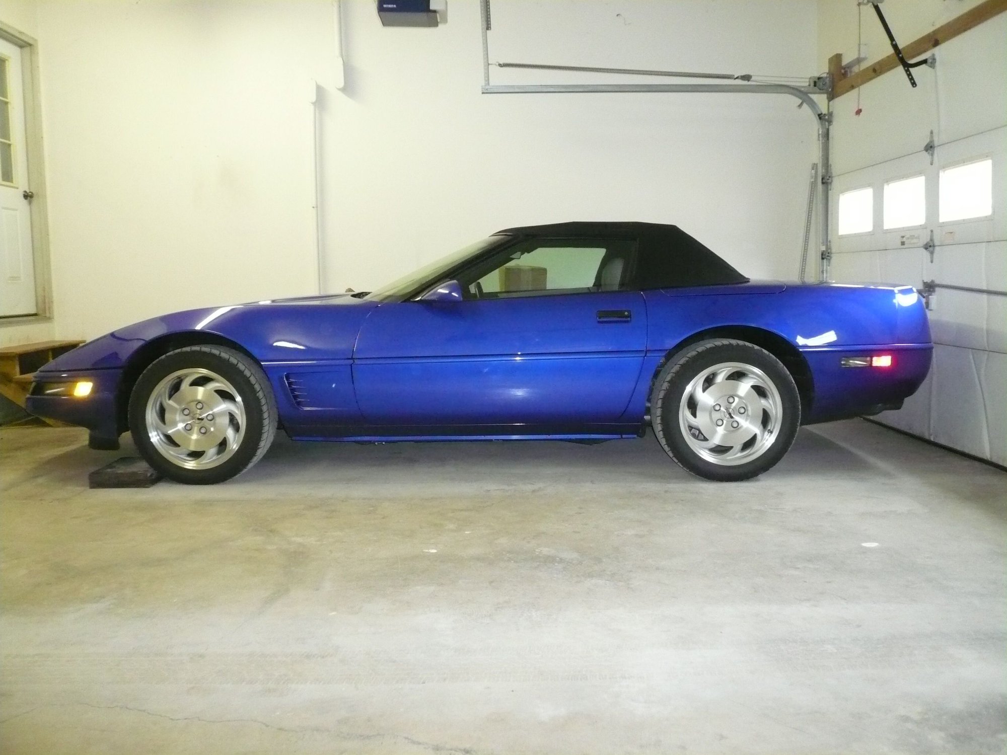 Admiral Blue C4 - who has ‘em? Let’s see some pics! - Page 2 ...