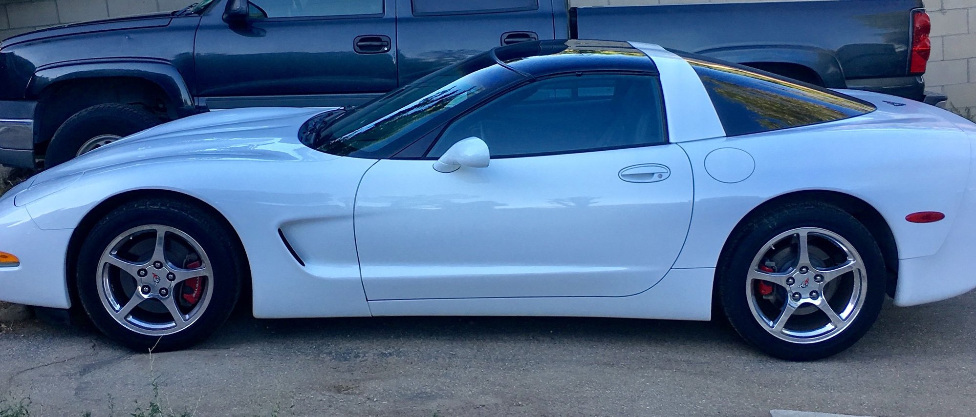 FS: 2004 C5 auto white Corvette. 58k miles. 16k Burbank - CorvetteForum ...