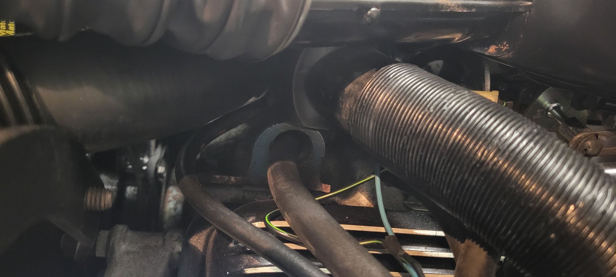 81 air cleaner heater hose - CorvetteForum - Chevrolet Corvette Forum ...