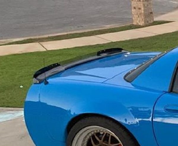 Does anyone currently make a c5 wickerbill style spoiler ...