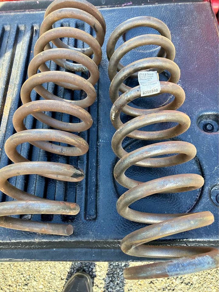 Coil spring 3756540 made in Canada? - CorvetteForum - Chevrolet ...